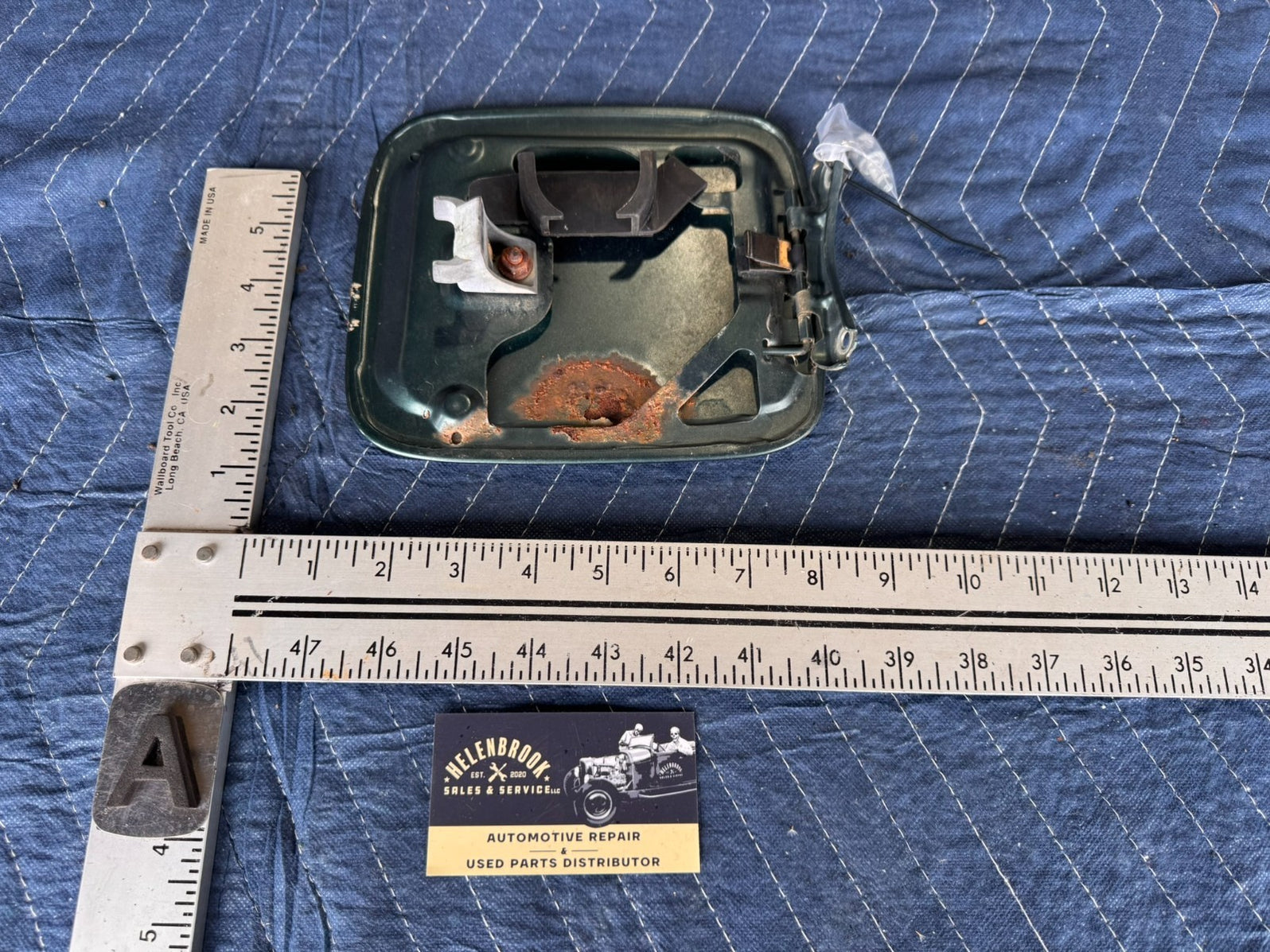 1998-2000 Toyota RAV4 Green Fuel Gas Door Exterior w/ Hardware OEM #22 ...