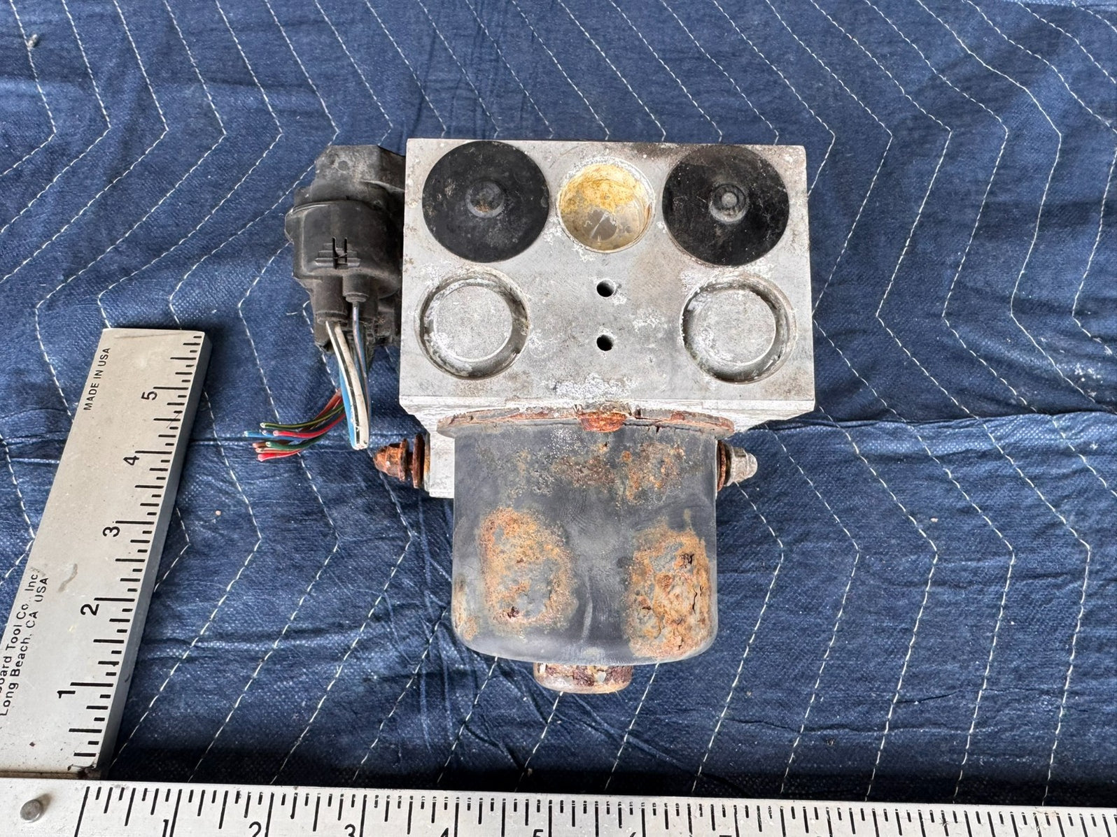 1998-2000 Toyota RAV4 ABS Block Module Automatic Brake Pump Assembly O ...