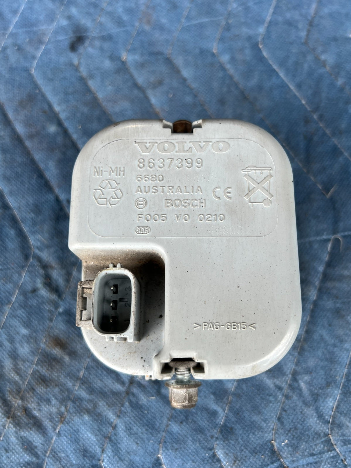 2005-2007 Volvo S60R V70R Alarm Siren Module Unit 8637399 OEM #3000EM ...