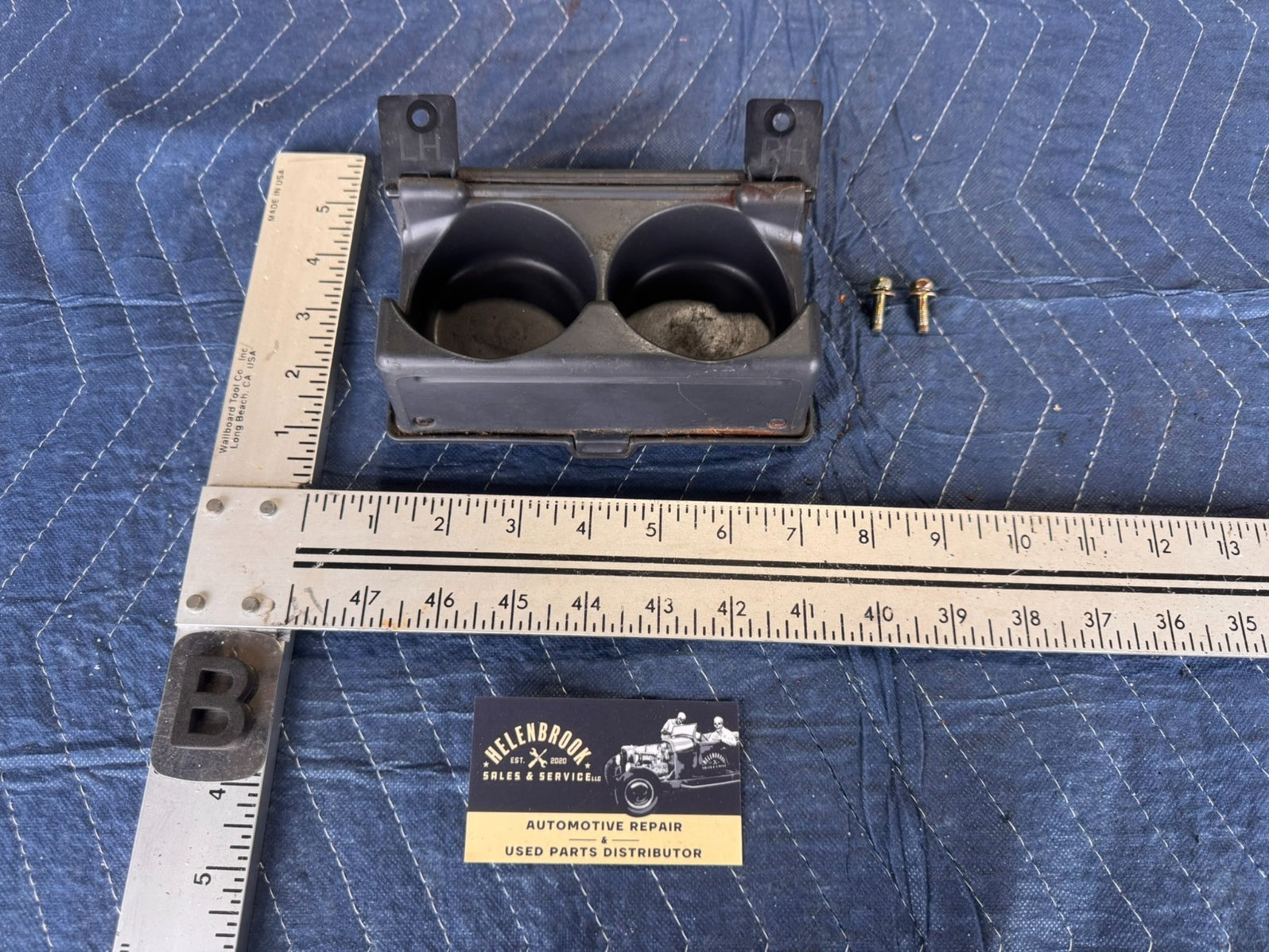 1998-2000 Toyota RAV4 Front Cupholder Set w/ Mounting Bolts OEM #2299C ...